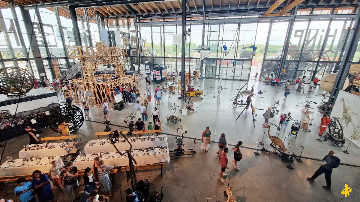 Halle de la Machine en famille: avis, infos, réservations